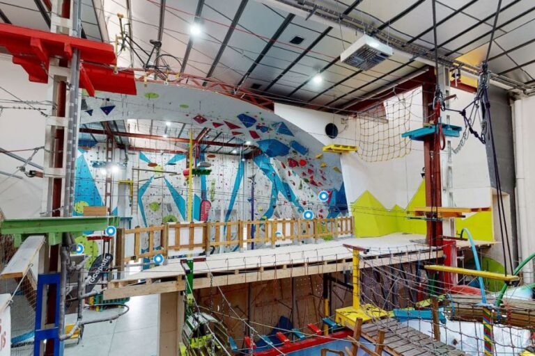 Rocópolis - Family Lovers